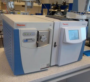 Gas Chromatograph coupled to a mass spectrometer (GC/MS) (trace 1310 ...
